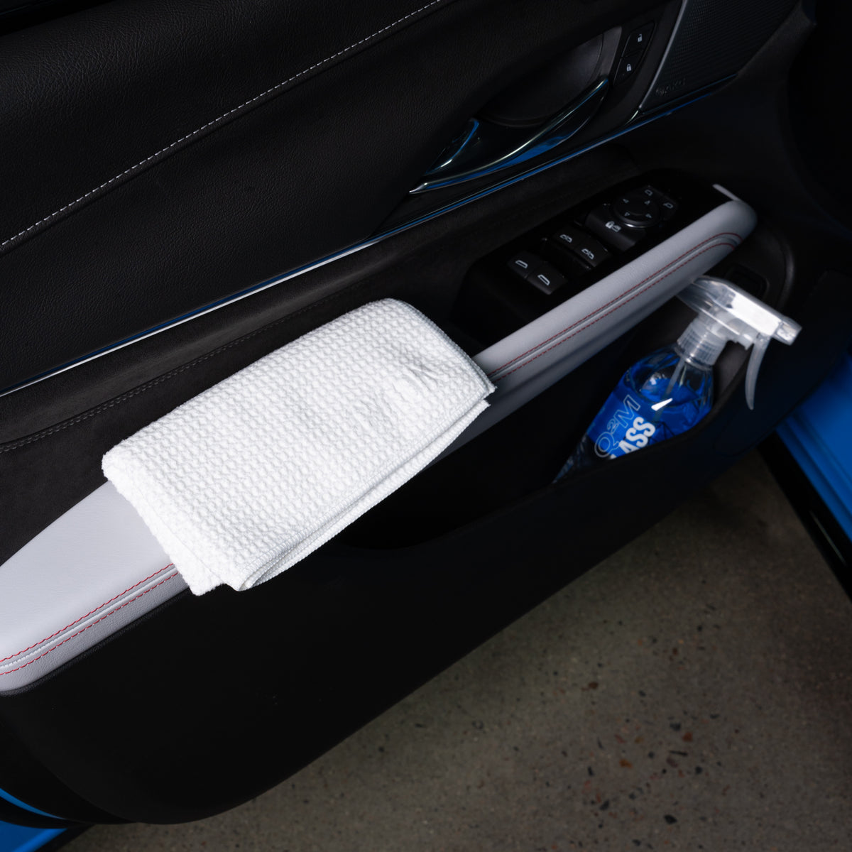 Q²M Glass Wipe EVO | Gyeon Quartz USA